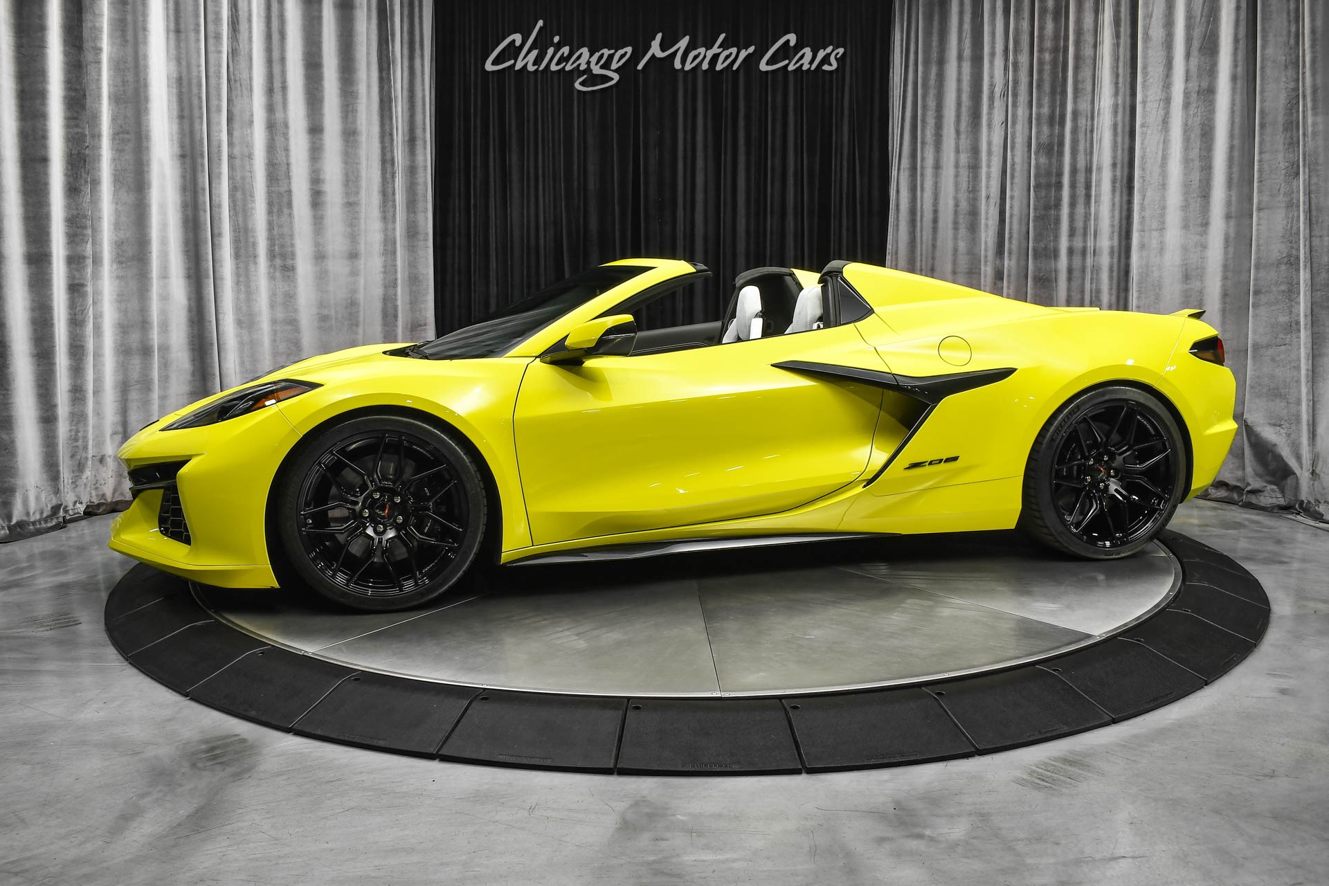 Used 2023 Chevrolet Corvette Z06 3LZ C8 Convertible ONLY 975 Miles ...