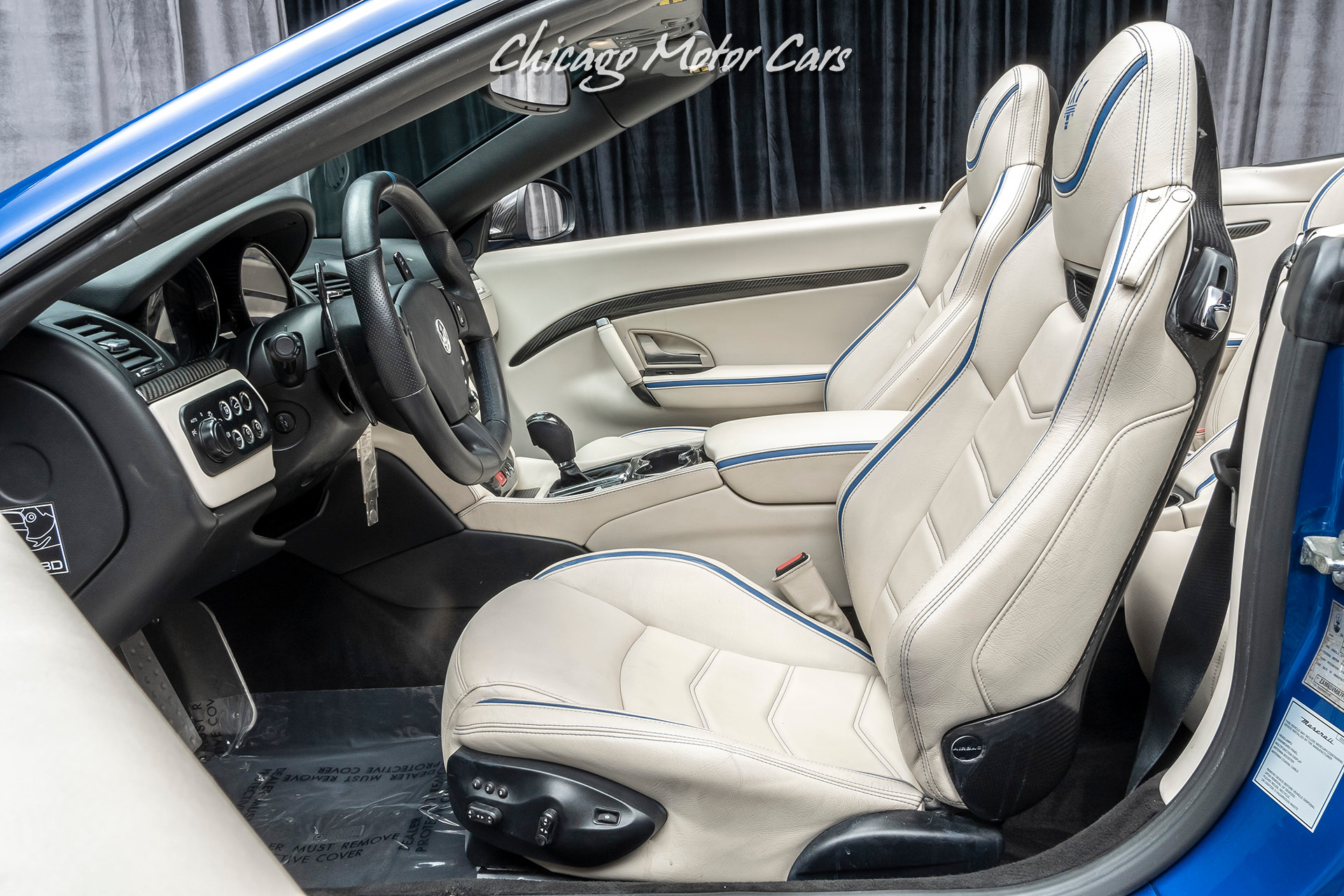 Maserati Granturismo Blue Interior