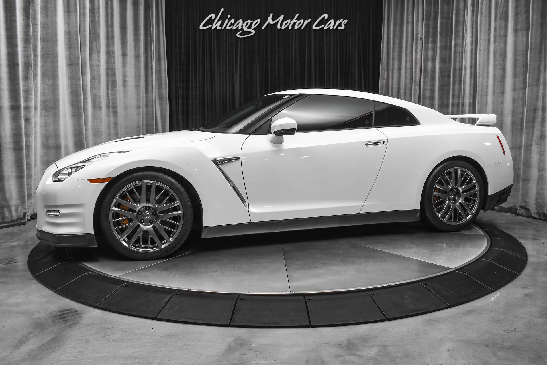 Used 2016 Nissan GT-R Premium Coupe 600+ WHP! HOT Color Combo! GTC ...